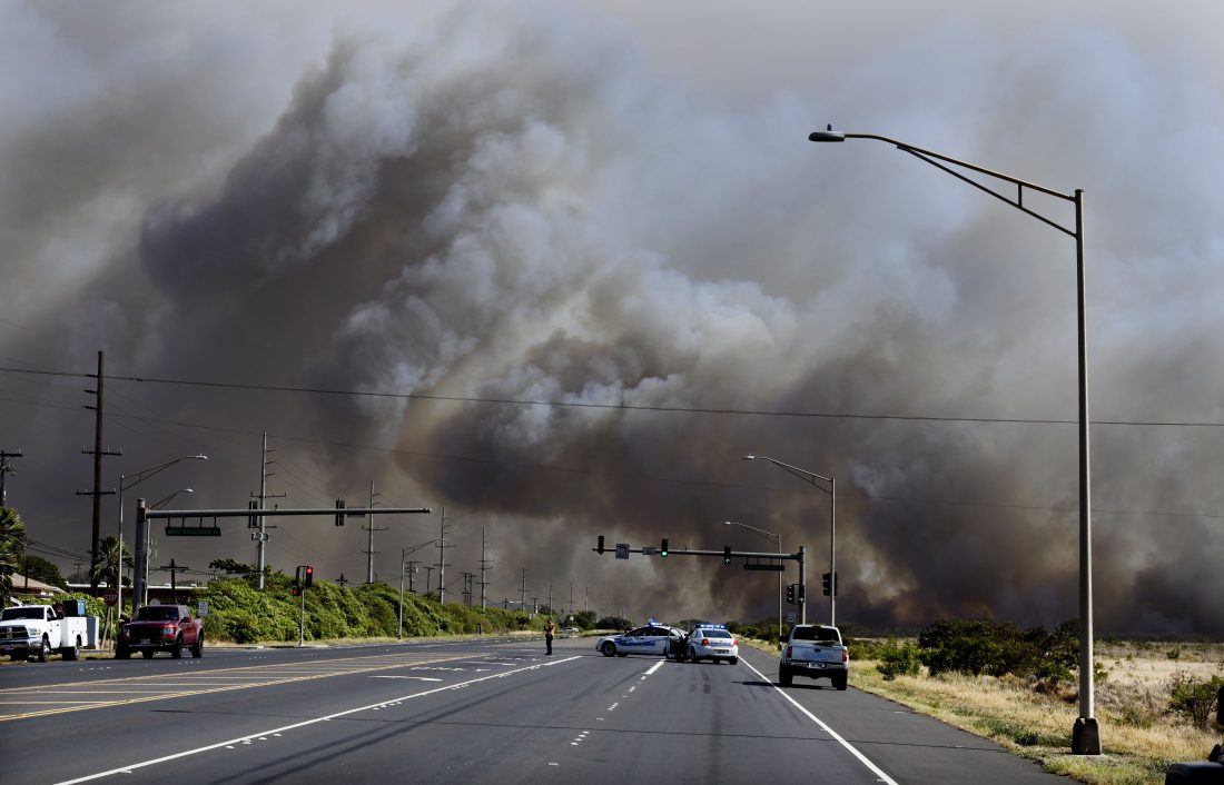 Gaining ground over blazes: Residents return to N. Kihei; end of fire ...